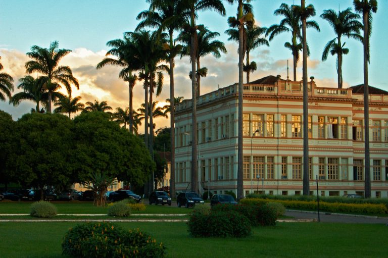 Universidade Federal de Viçosa terá 3 mil vagas pelo SiSU - Colégio Web